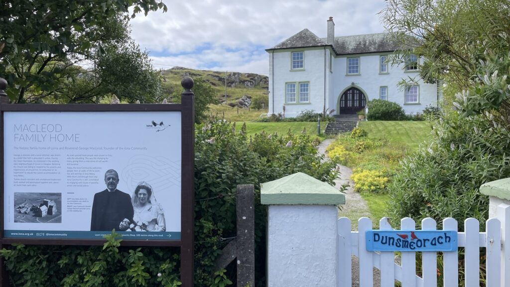 Mull and Iona Tour Report - The Associated Clan MacLeod Societies